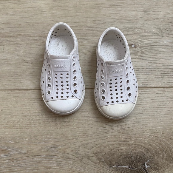 Native Shoes | Shoes | Native C5 | Poshmark